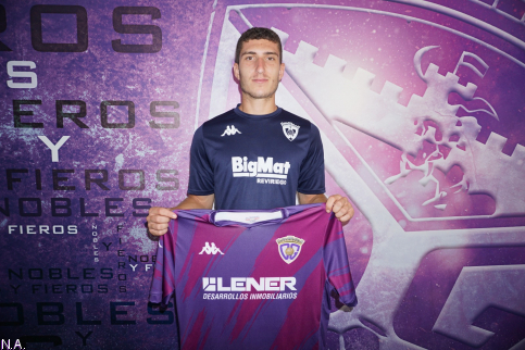 El mediocentro Aitor González, nuevo fichaje del CD Guadalajara ...