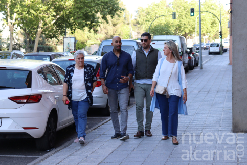 Guarinos se compromete a mejorar la seguridad en los barrios ...